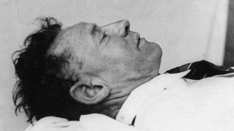 Somerton Man: Taman Shud Case Remains Unsolved - Historic Mysteries