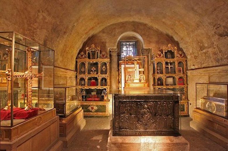 Sudarium of Oviedo - Historic Mysteries