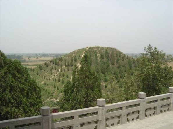 Great White Pyramid of Xi'an, China - Historic Mysteries