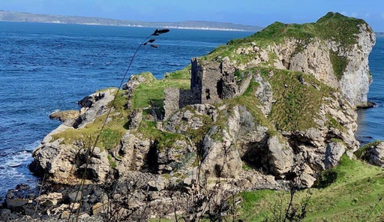 Kinbane Castle and the MacDonnell Clan of Antrim - Historic Mysteries