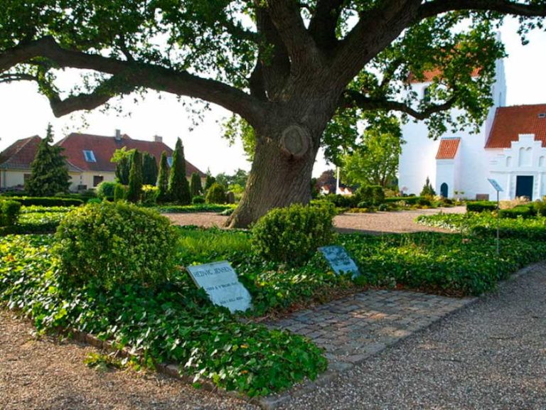 Elvira Madigan and Sixten Sparre: A real life Romeo and Juliet ...