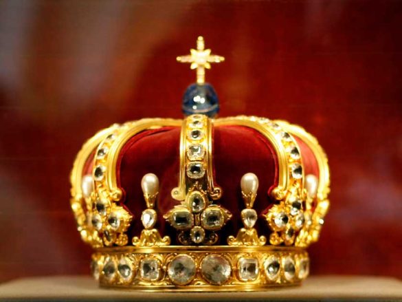 (In Pics) Ten Imperial Crowns of Europe - Historic Mysteries
