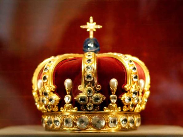 (In Pics) Ten Imperial Crowns of Europe - Historic Mysteries