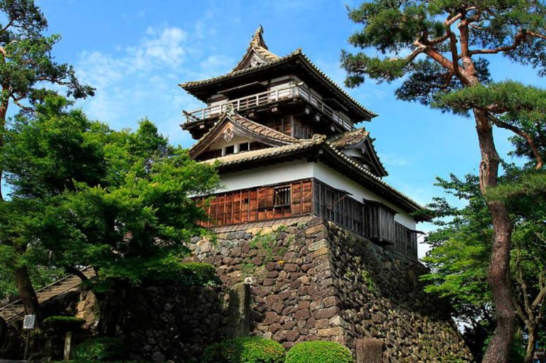 Blood and Mortar: The Killer Architecture of Hitobashira - Historic ...