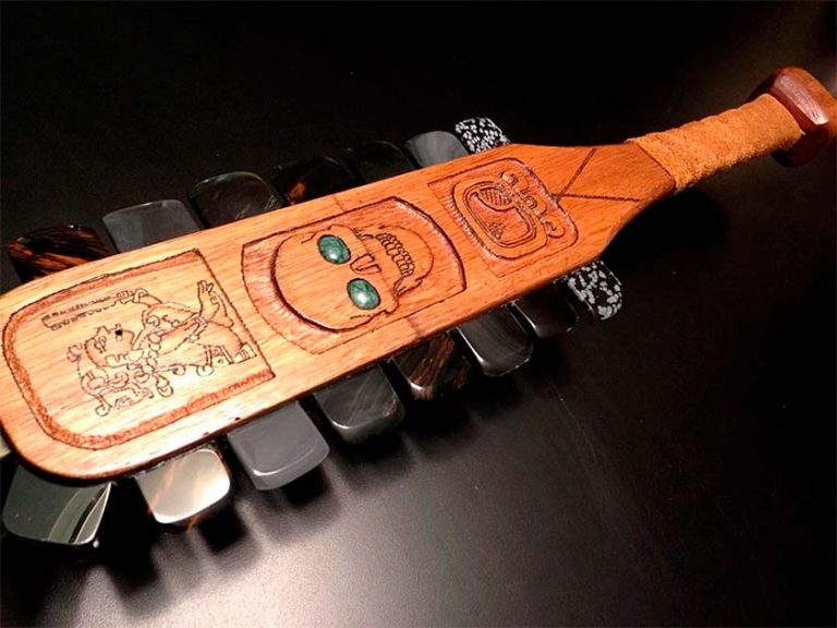 Obsidian: Razor Sharp Tools of the Ancients - Historic Mysteries