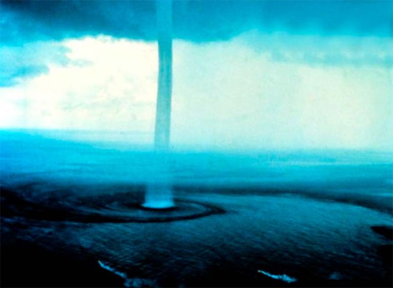 Raining Stones and Other Bizarre Objects Falling from the Sky ...