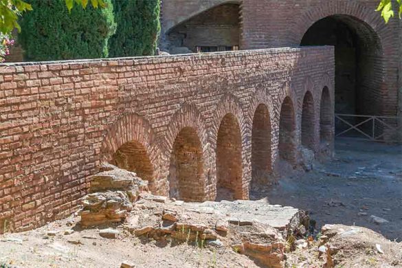 The Alhambra Hydraulic System: Medieval Engineering Genius - Historic ...