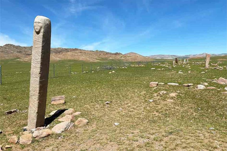 Mongolian Deer Stones: Ancient Beauty from a Lost Age - Historic Mysteries