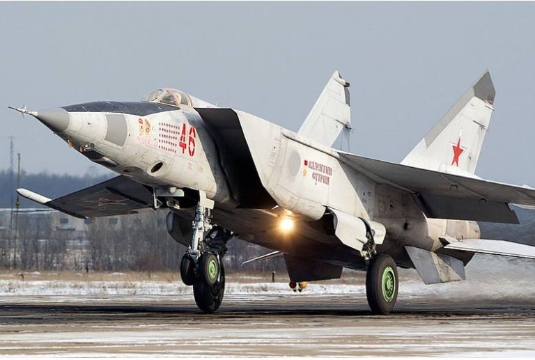 Viktor Belenko and his Foxbat: A Gift to the West - Historic Mysteries